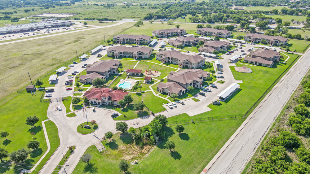 Cimarron Springs | (817) 645-7999