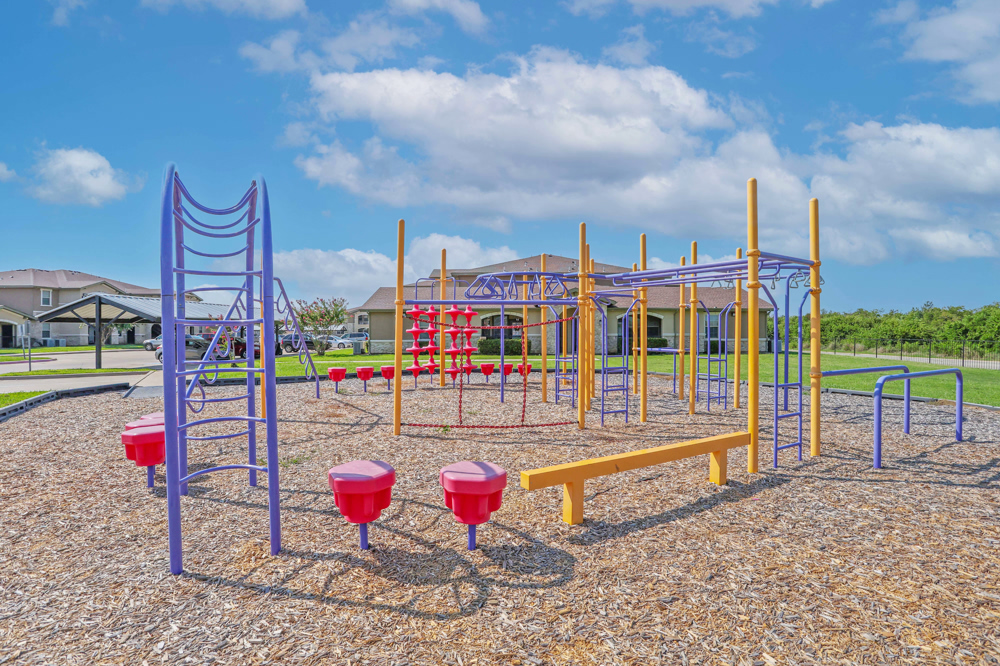 Cimarron Springs | (817) 645-7999