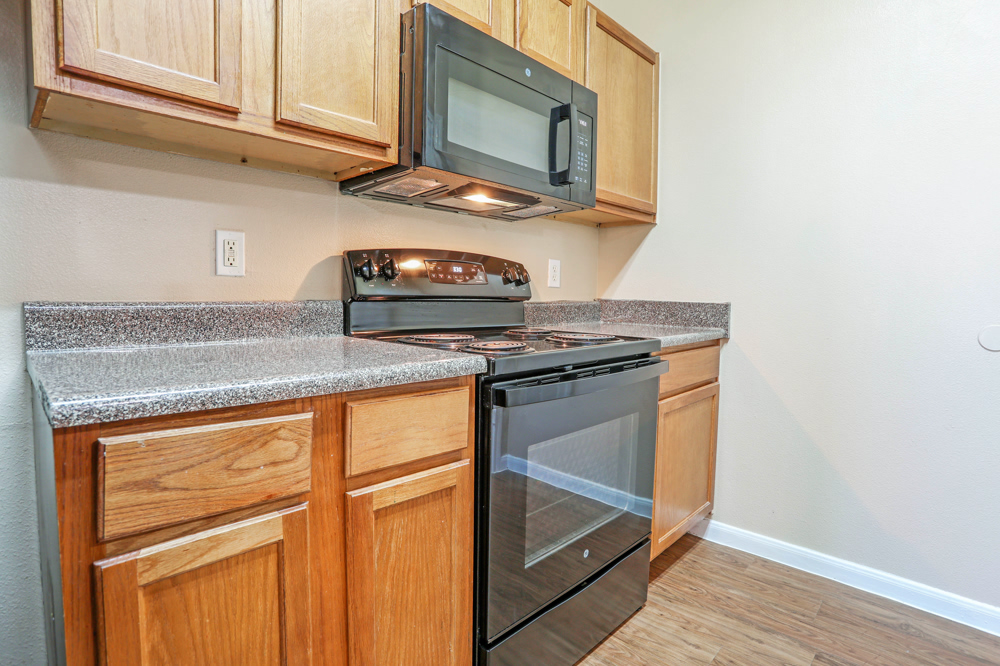 Cimarron Springs | (817) 645-7999